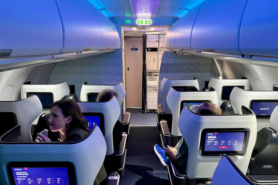 10 interesting things I learned from taking an airline ferry flight ...