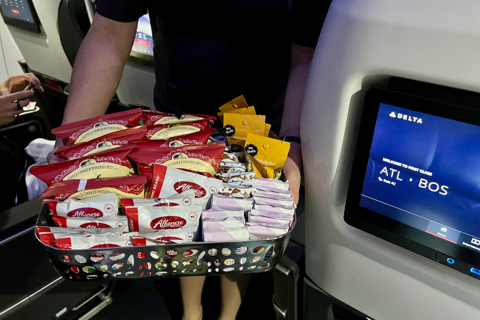 Delta revamps inflight service, brings back buy-on-board products - The ...