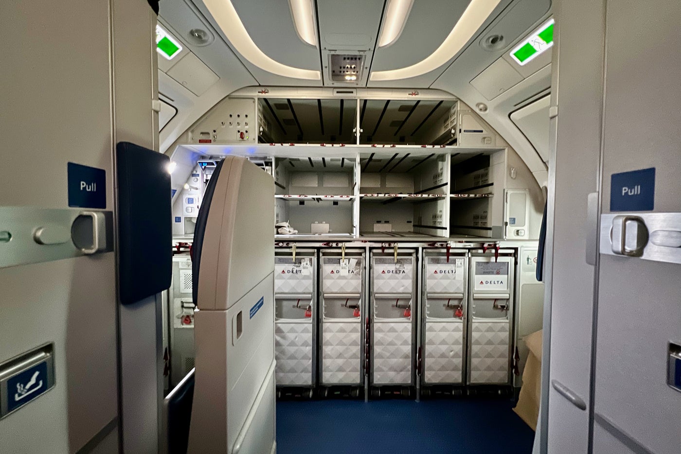 First look: Inside Delta's newest jet, the Airbus A321neo
