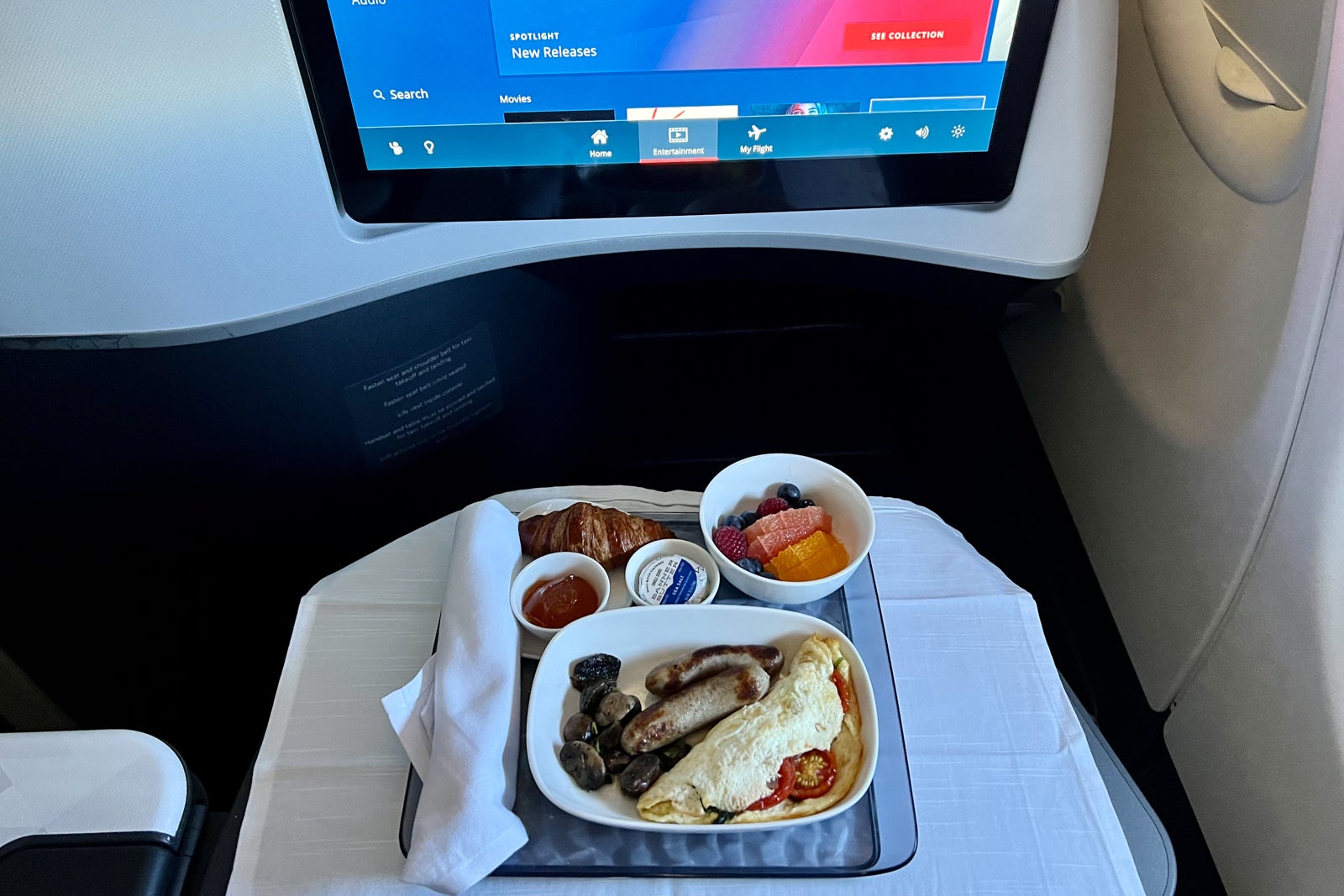 Ice cream sundaes are coming back, but United's catering still ...