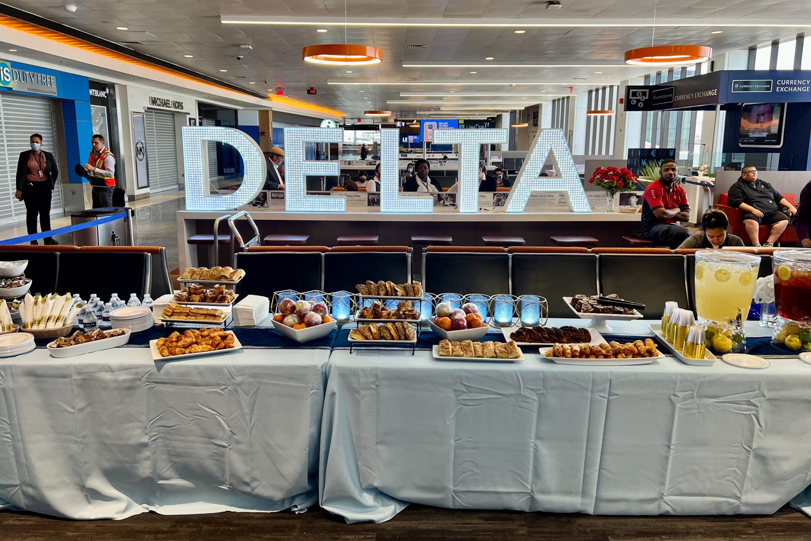 Inaugurating Delta’s newest long-haul route in business-class suites ...