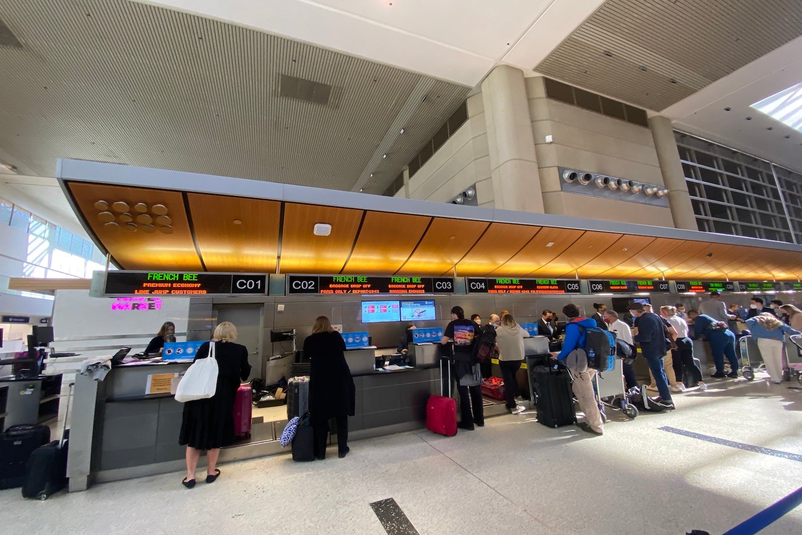 Here's how to travel to France right now and what it is like once you ...