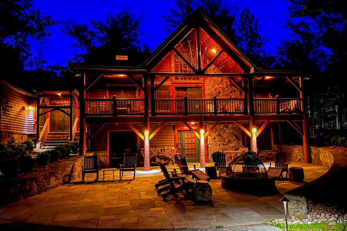 New Chatwal Lodge brings luxury — and kitschy wooden wildlife — to the ...
