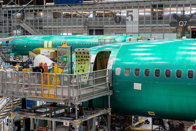 A look inside Boeing's 737 MAX factory - The Points Guy