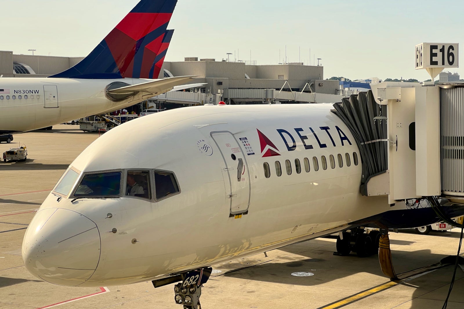 Delta adds 9 transatlantic routes, 2 new destinations for next summer ...