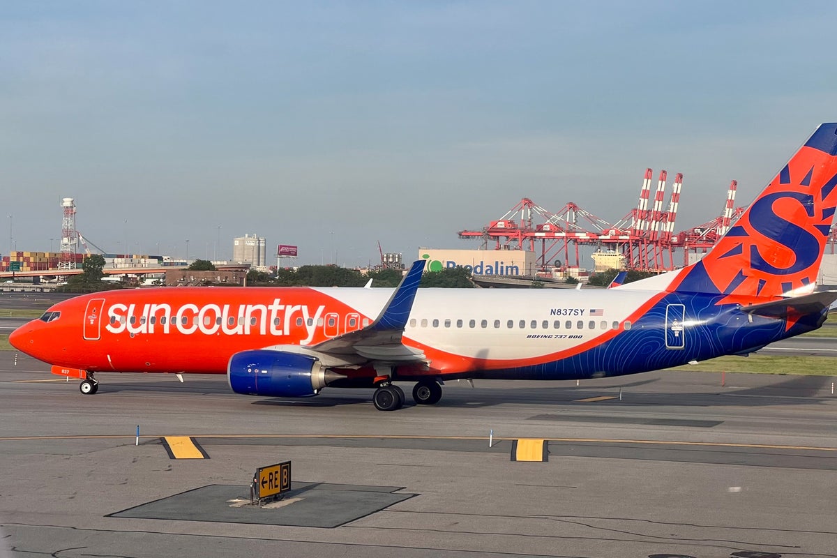 Sun Country adds 2 new routes, extends schedule to April 2025 - The ...
