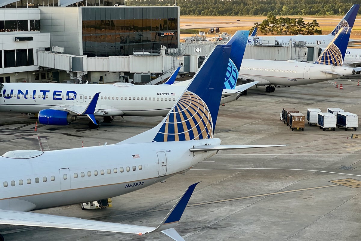 United to transform Houston hub with revamped terminal, world's largest ...