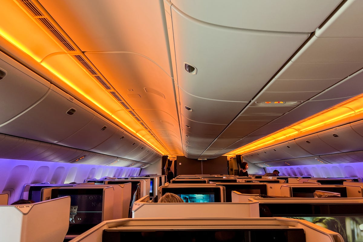 Japan Airlines business class review: Tokyo to Chicago - The Points Guy