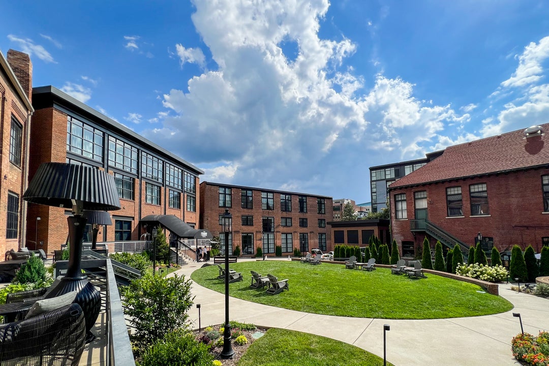 Upscale stay, but missing amenities: My time at The Foundry Hotel in ...