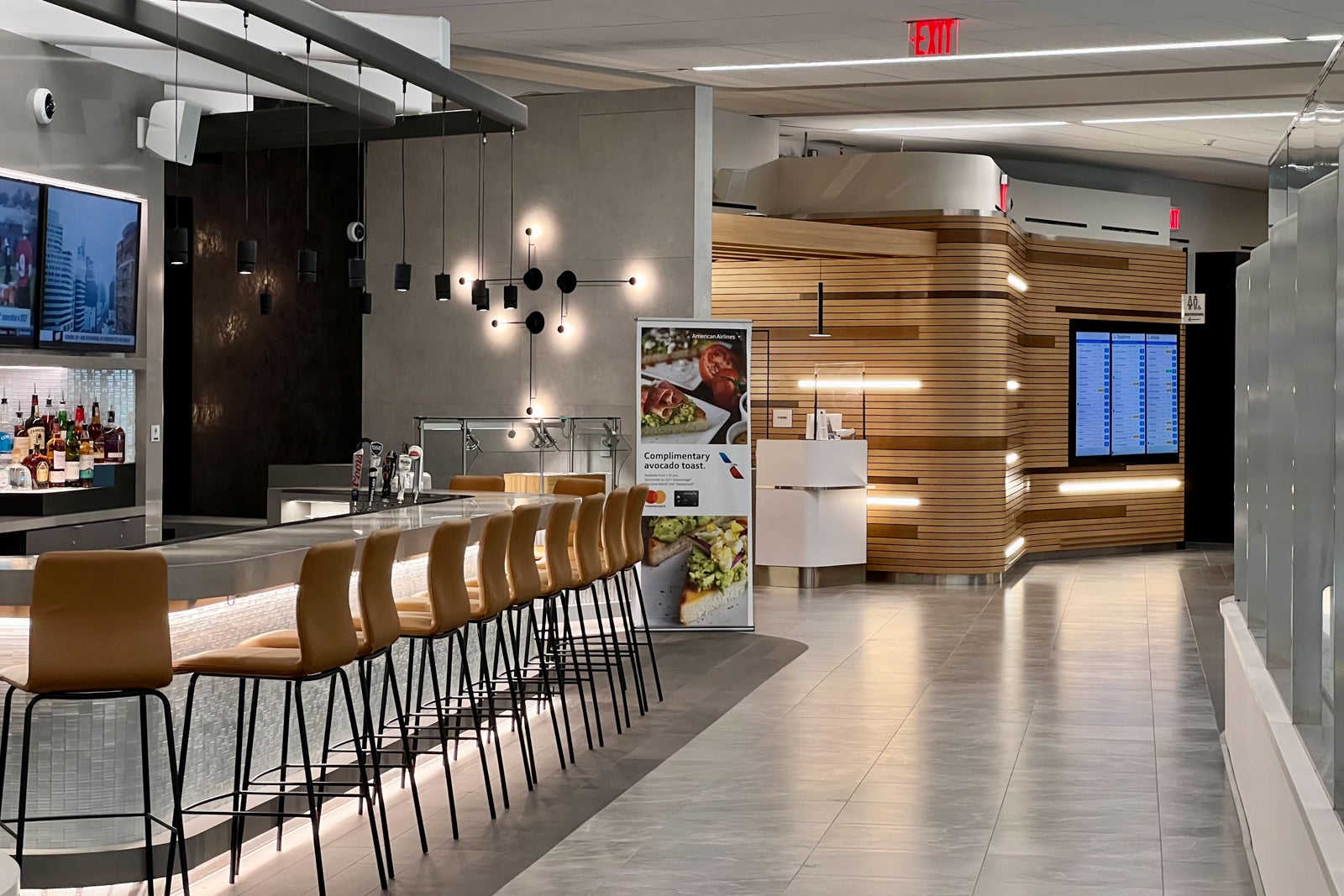 American finally reopens its fanciest London lounge with 1 big upgrade ...