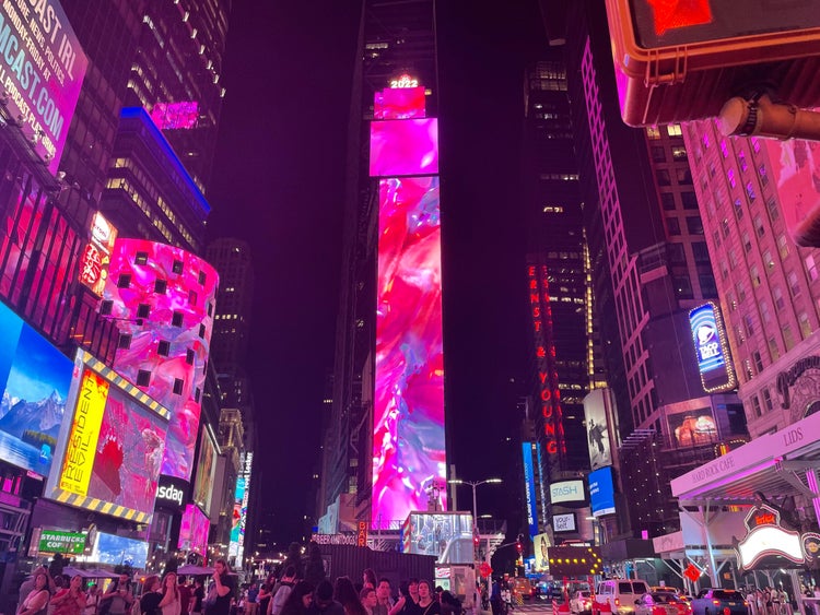 I spent 24 hours in Times Square — and you should, too - The Points Guy