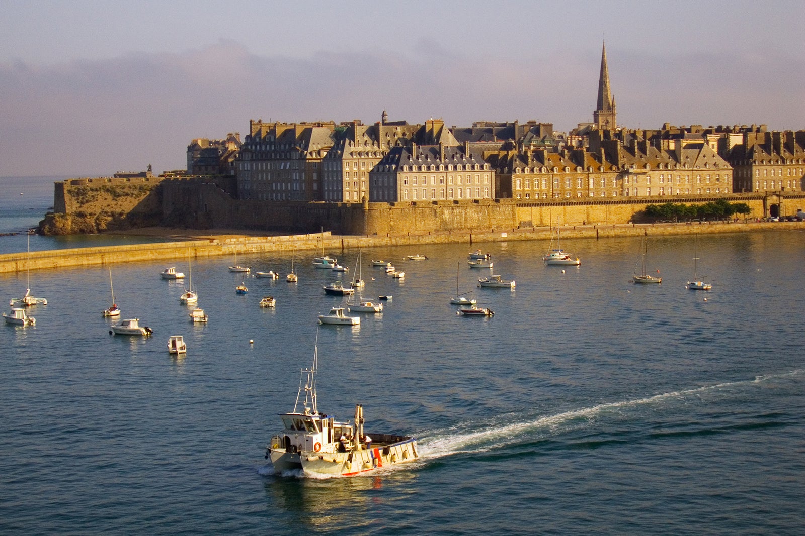 10 gorgeous but underrated French towns - VoyageAround