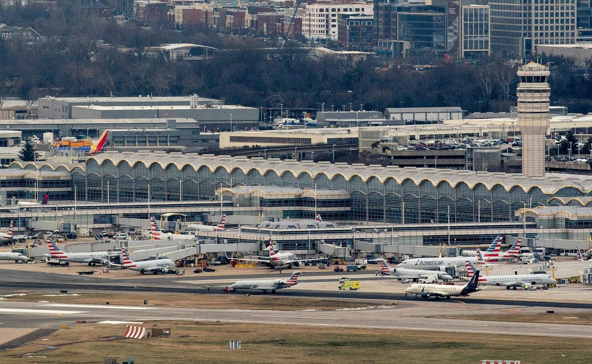 10 US airports with great public transportation options - The Points Guy
