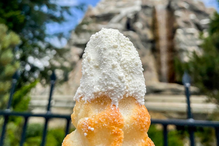 The best foods to eat at theme parks - The Points Guy