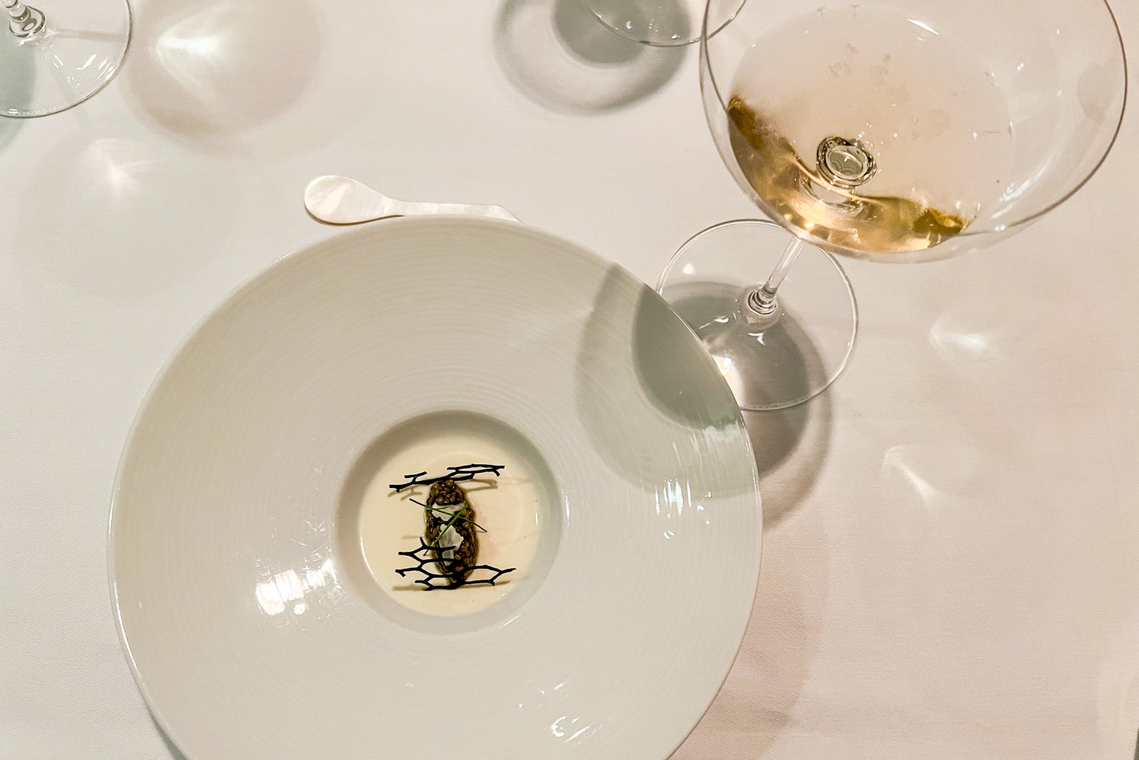 What it's like to dine at Disney's Victoria & Albert's: Fancy clothes ...