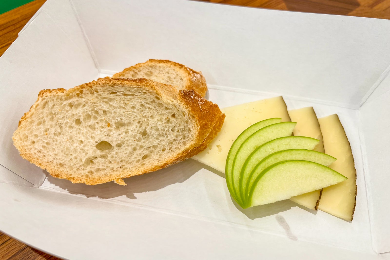 I tested 32 dishes at Norwegian Cruise Line's new Indulge Food Hall ...