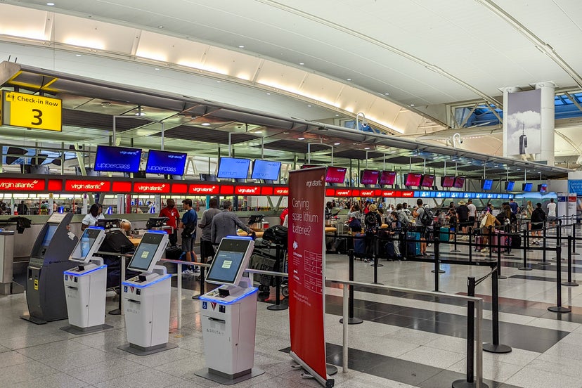 A review of Virgin Atlantic's Premium on the A350 from New York to ...