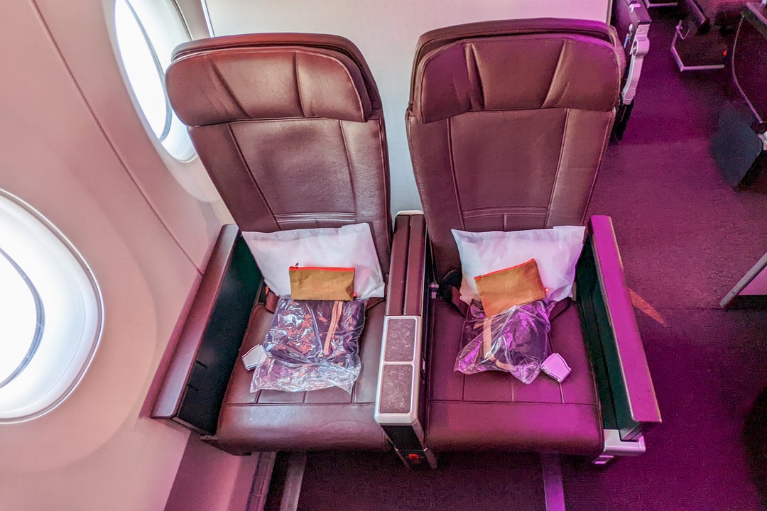 A review of Virgin Atlantic's Premium on the A350 from New York to ...