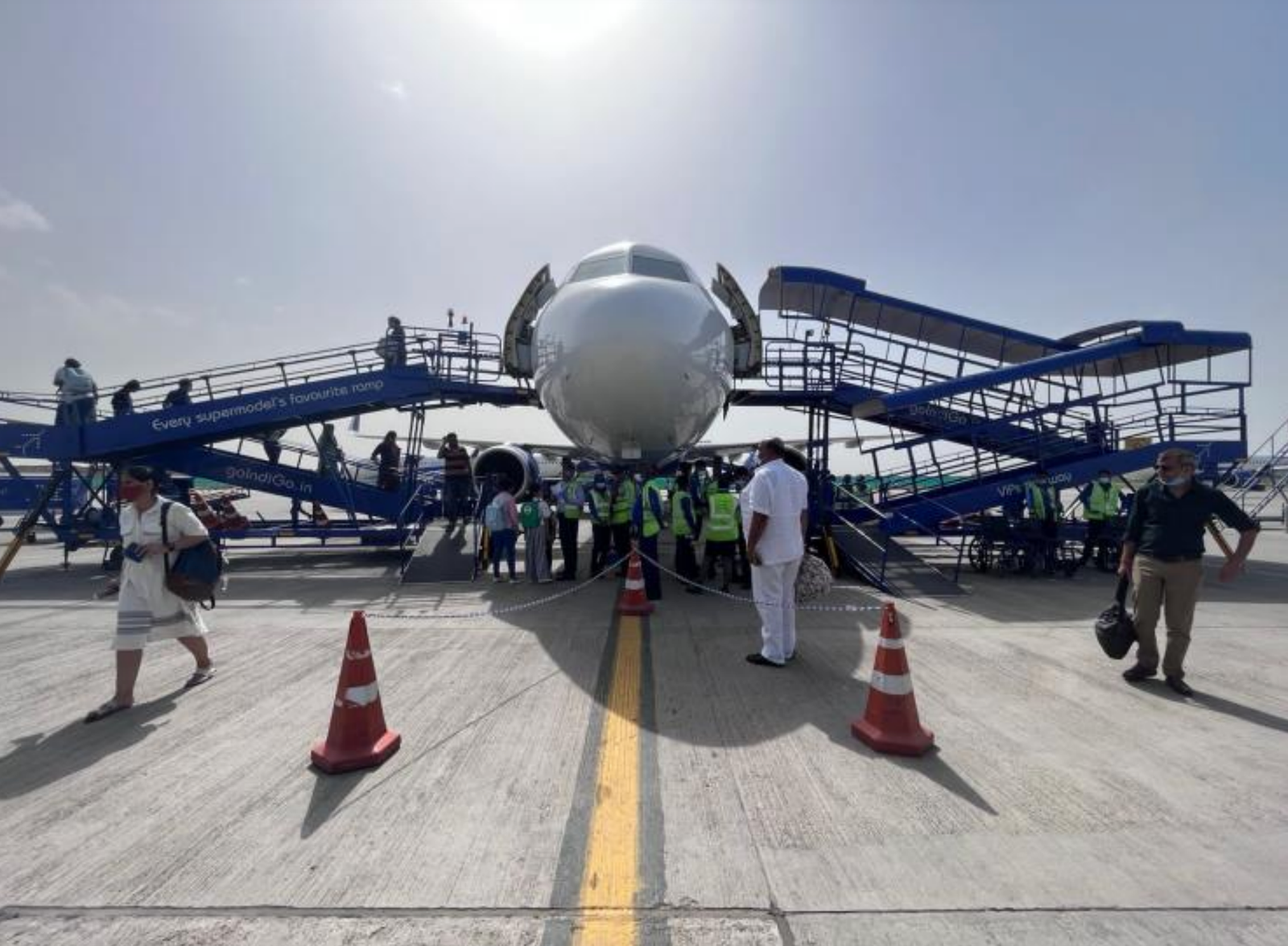 India-based airline to use three doors for deplaning - The Points Guy