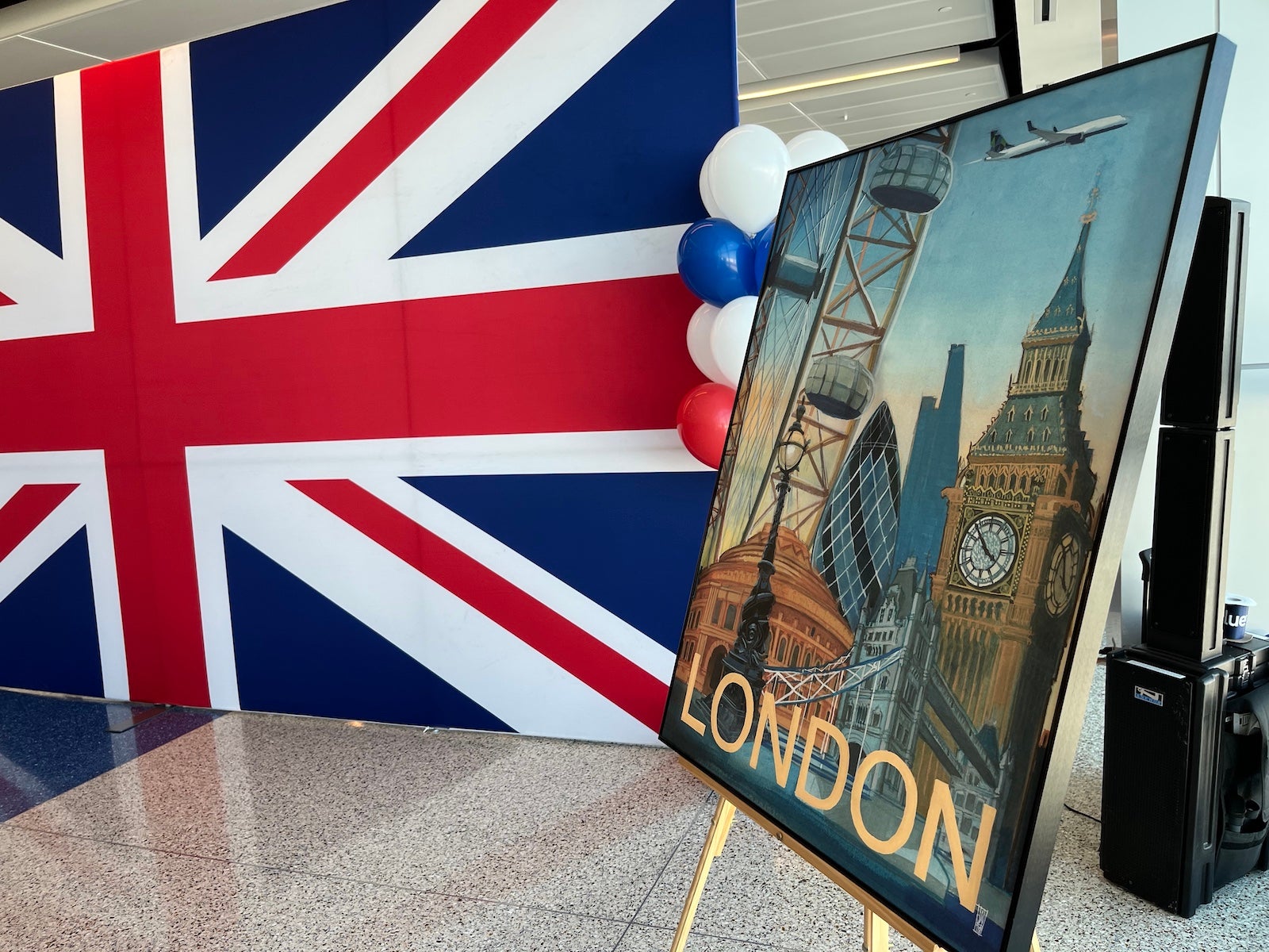 JetBlue inaugural flight from Boston to London lands at Gatwick - The ...