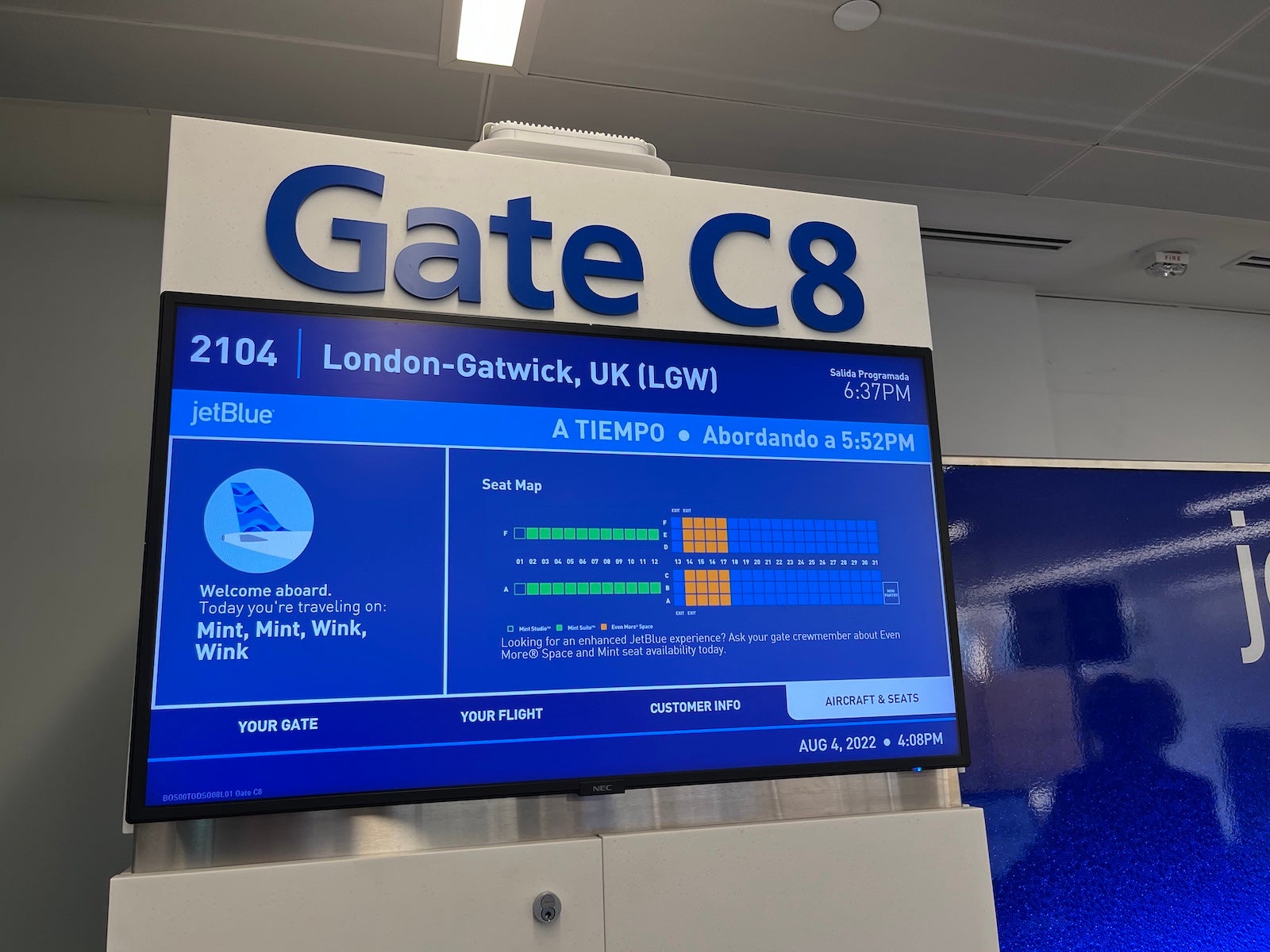 JetBlue inaugural flight from Boston to London lands at Gatwick - The ...