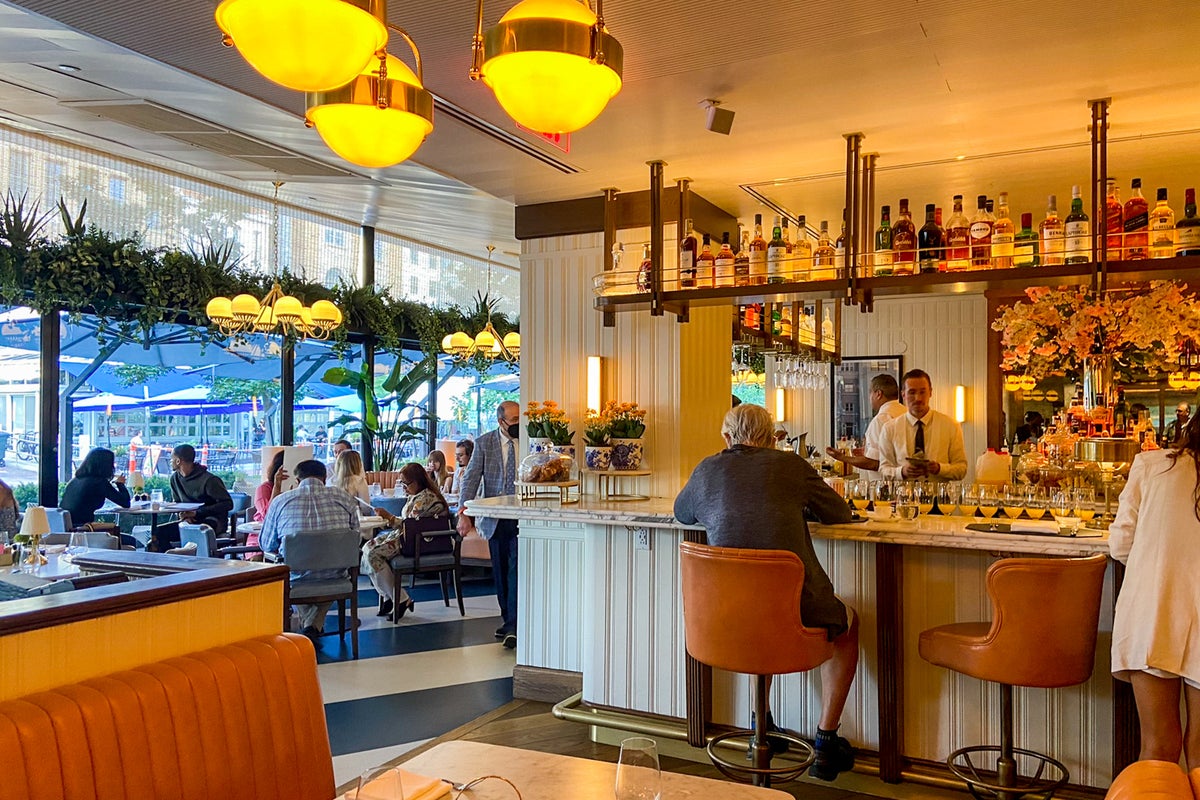 Friendly service and a stylish stay: The Dupont Circle Hotel in ...