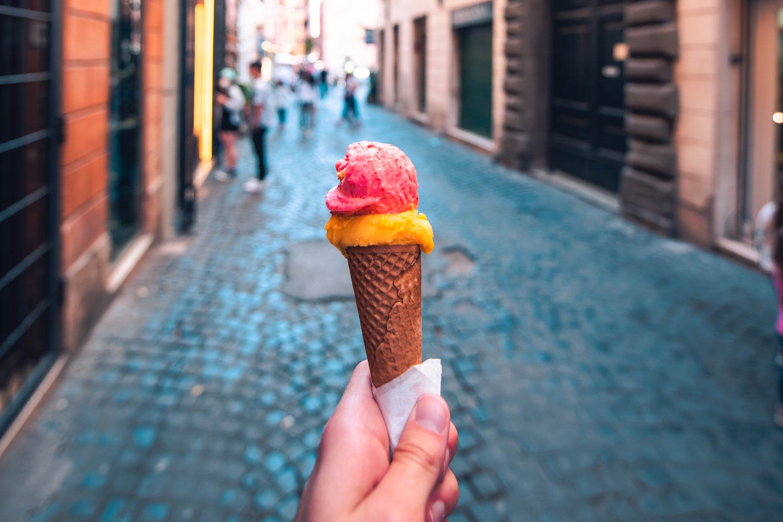 How I booked a weekend trip to Rome for three people with points and miles - The Points Guy