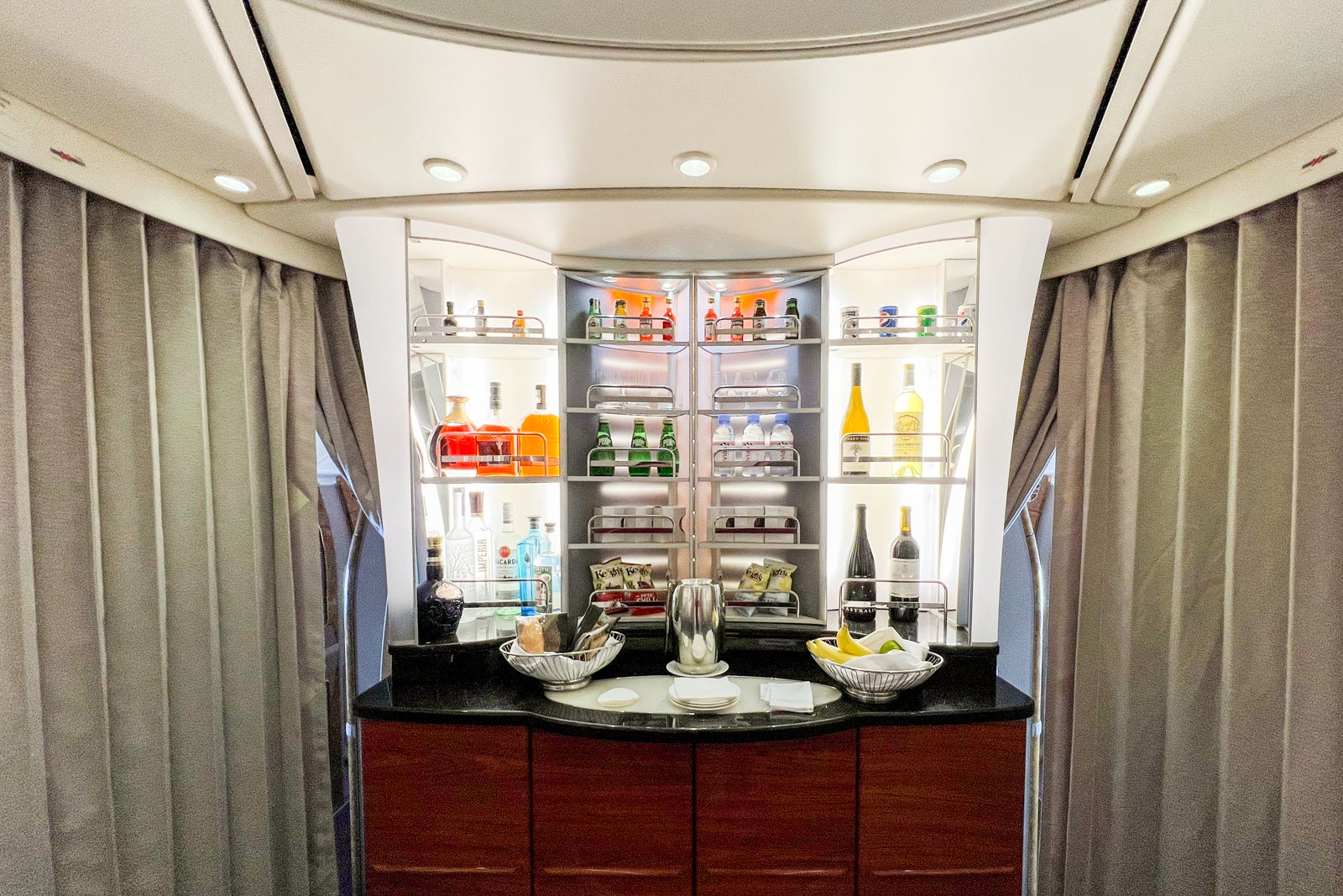 Getting my money's worth in Emirates first class: Bottomless Champagne ...