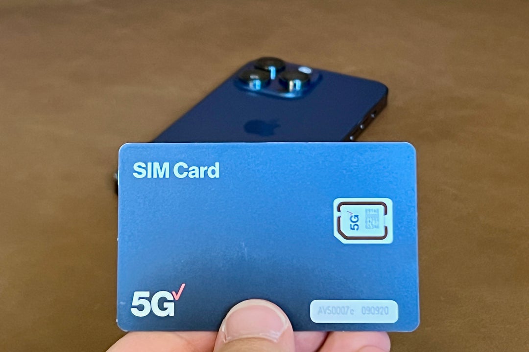 How I use a dual-SIM phone to save on international roaming - The ...