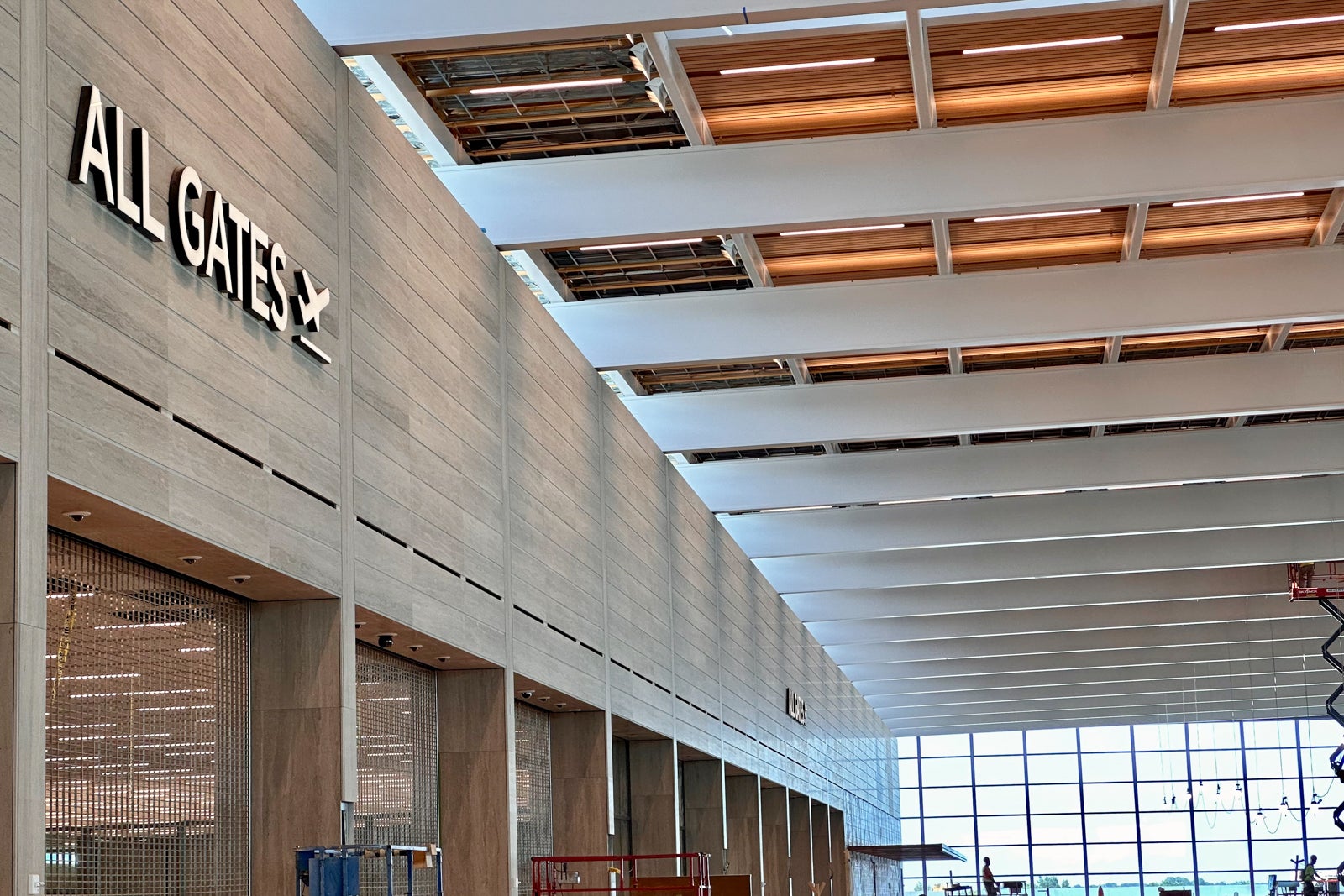 Sneak peek: Inside the new Kansas City Airport terminal, opening in ...