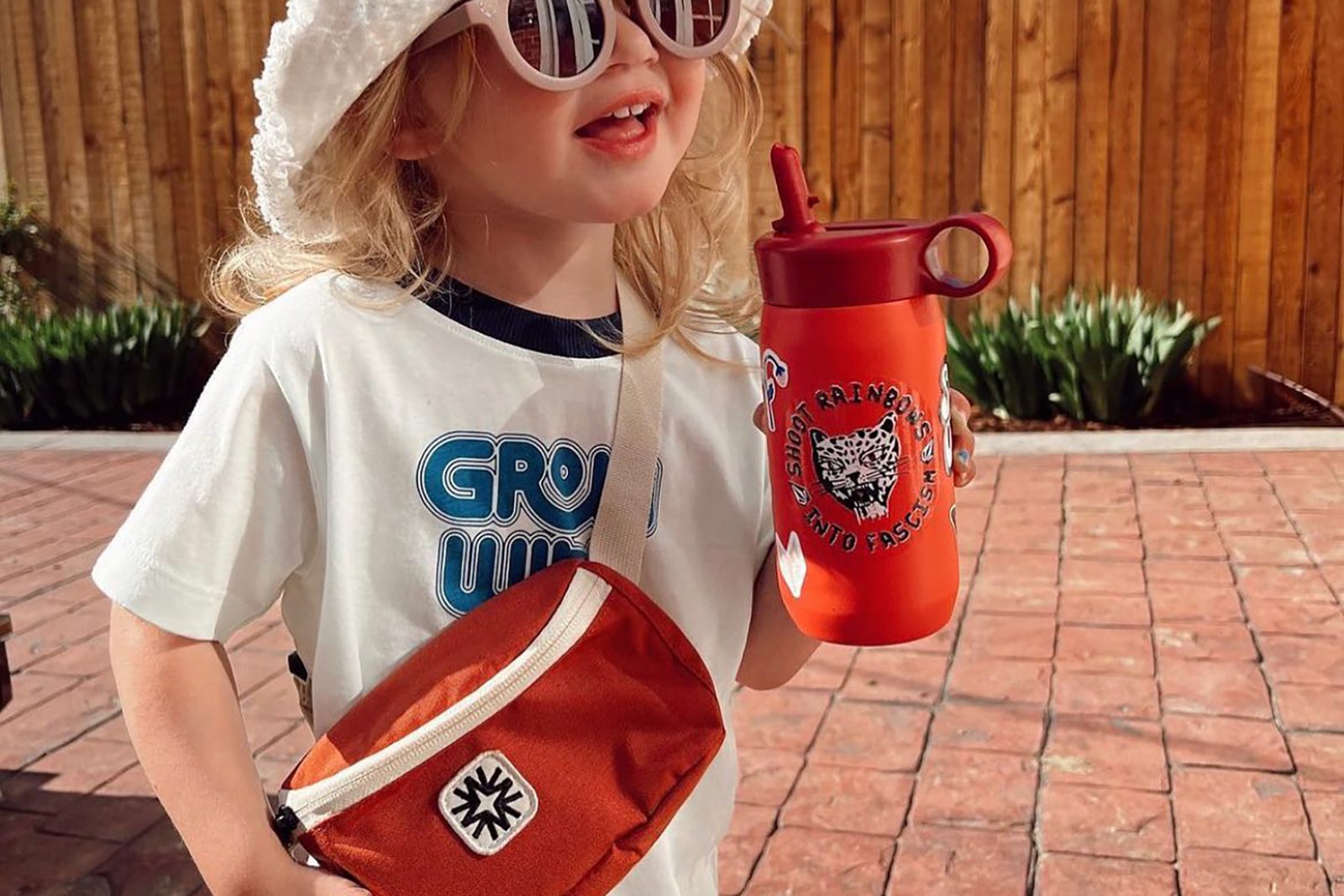 11 fashionable travel fanny packs for every type of traveler - The ...