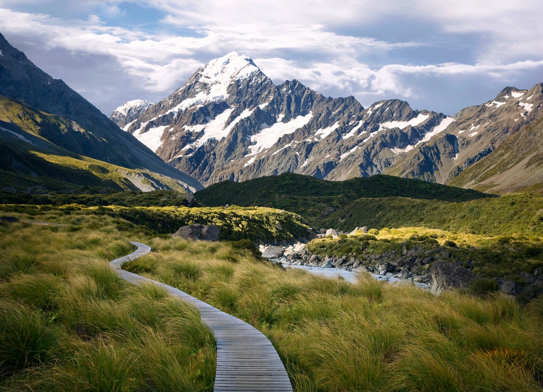 Deal alert: New Zealand fall premium economy flights - The Points Guy