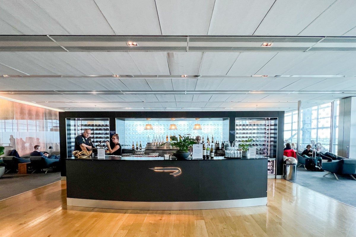 British Airways' Club Suites don't disappoint: On board a retrofitted ...