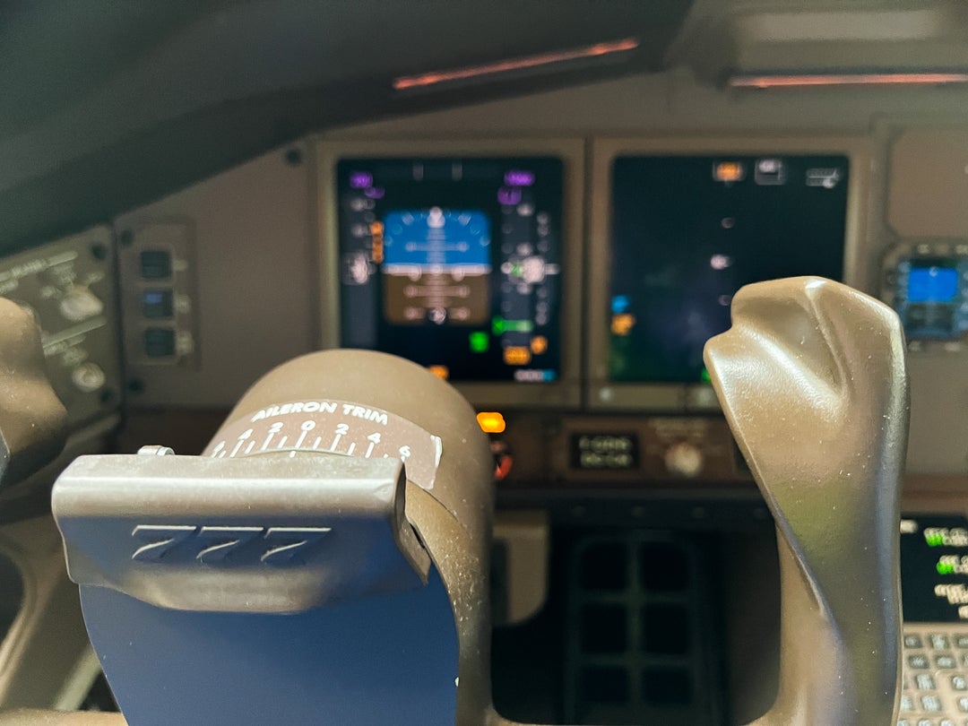 Incredible facts about the Boeing 777 - The Points Guy