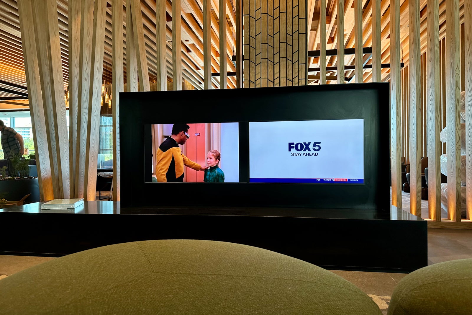 Inside American's stunning new DCA Admirals Club, the first of its kind ...