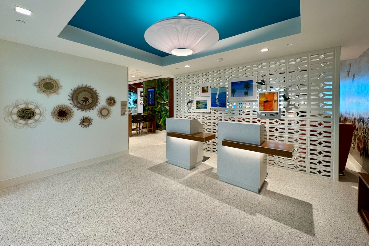 Inside Amex's new — and stylish — Centurion Studio lounge in Fort ...