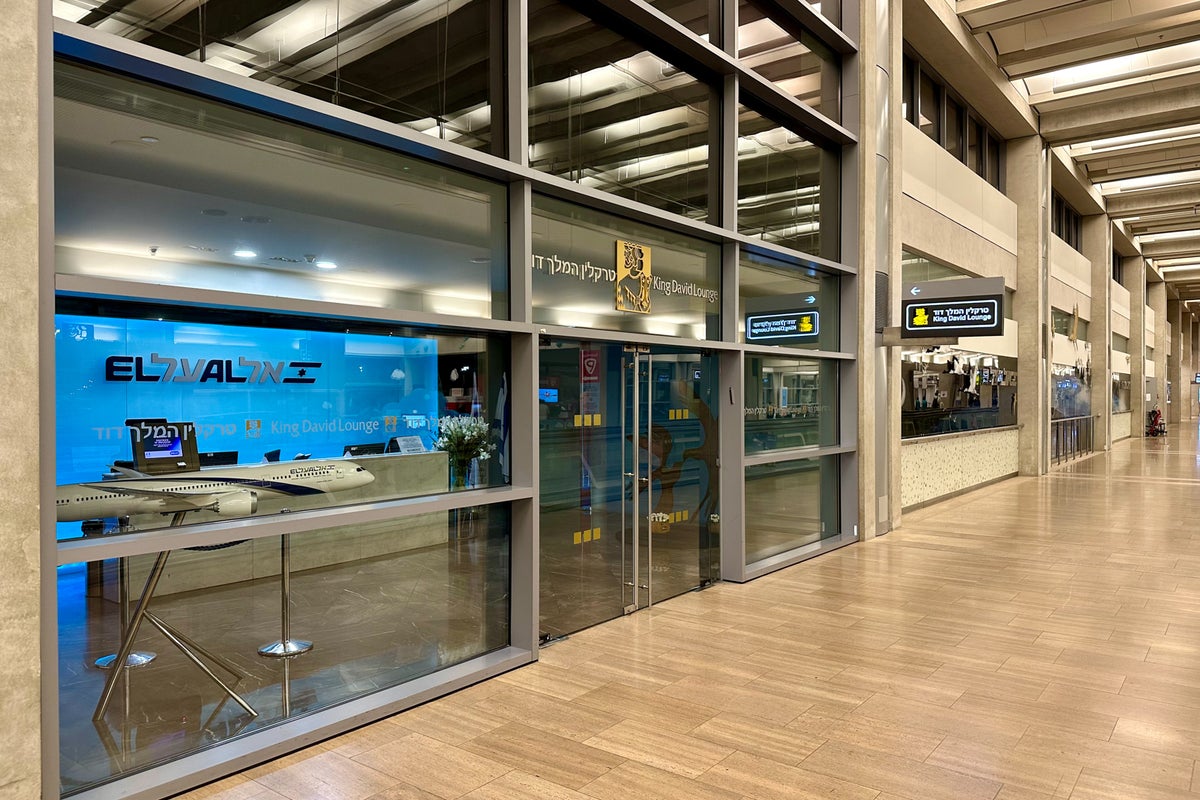 Review: El Al business class on the 787 Dreamliner to Dubai - The ...