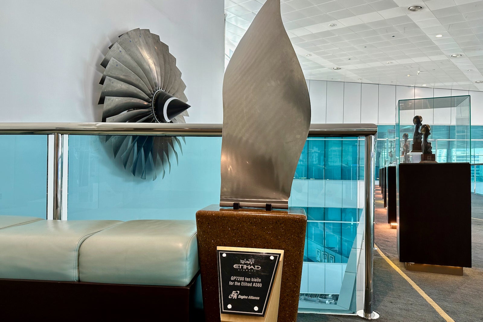 What it takes to become an Etihad flight attendant - The Points Guy