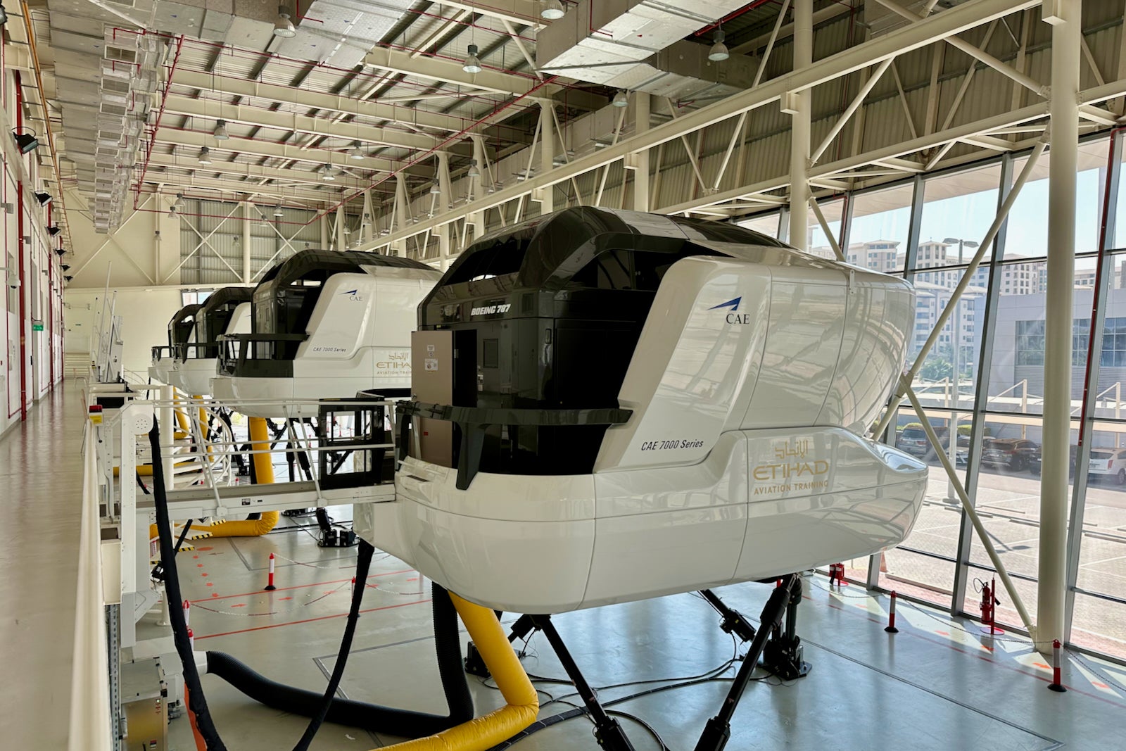 Behind the scenes: How Etihad trains its flight attendants – Båtbørsens ...