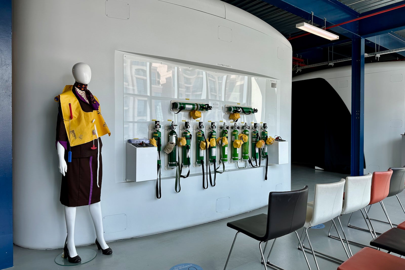 What it takes to become an Etihad flight attendant - The Points Guy