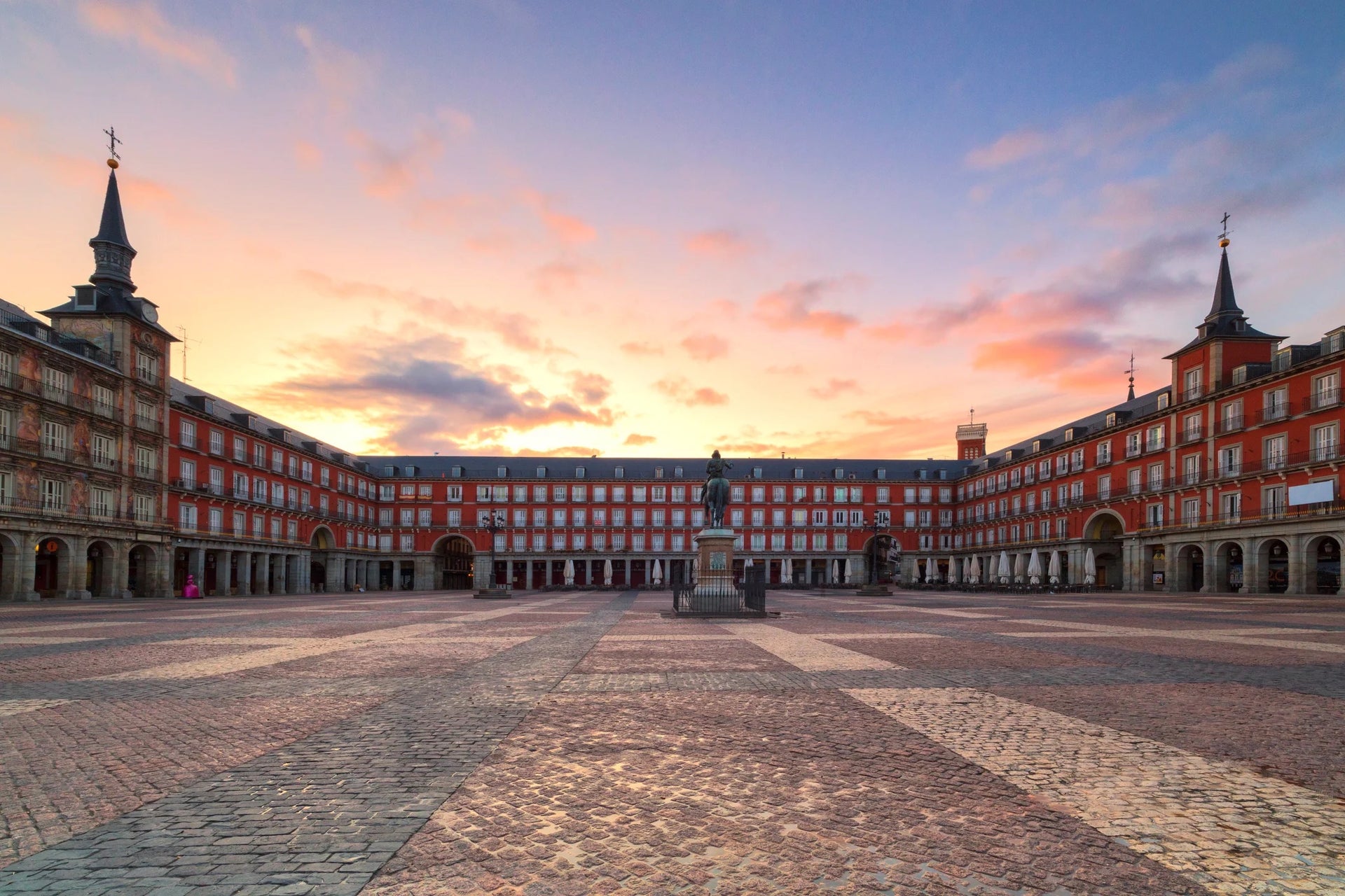 How to travel to Madrid on a budget - The Points Guy