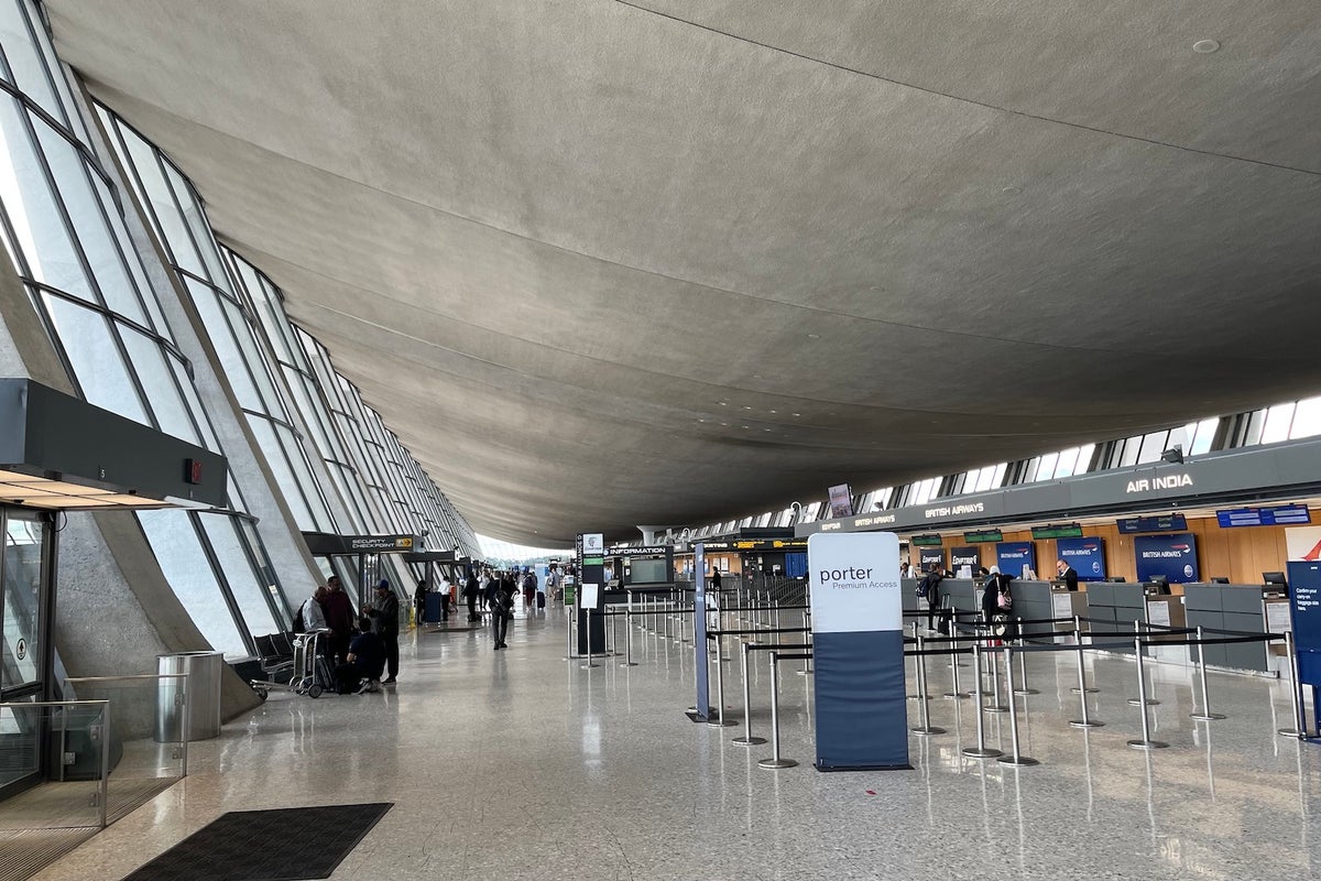 Design plans unveiled for new concourse at Dulles - The Points Guy