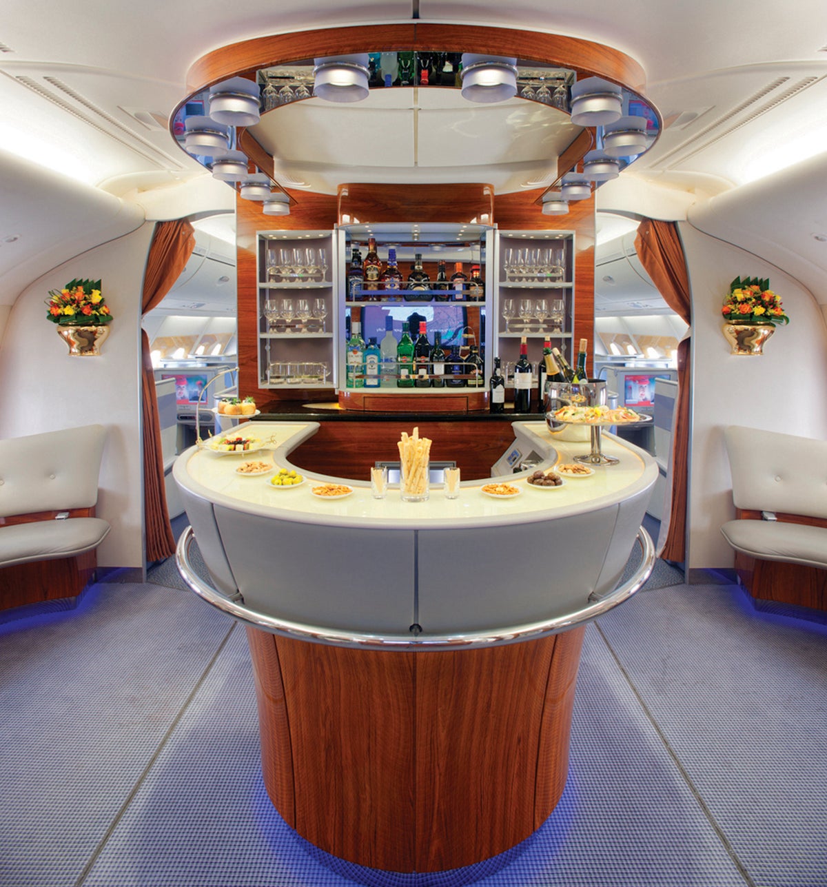 Customer wins Emirates A380 bar at auction and plans to put it in a ...