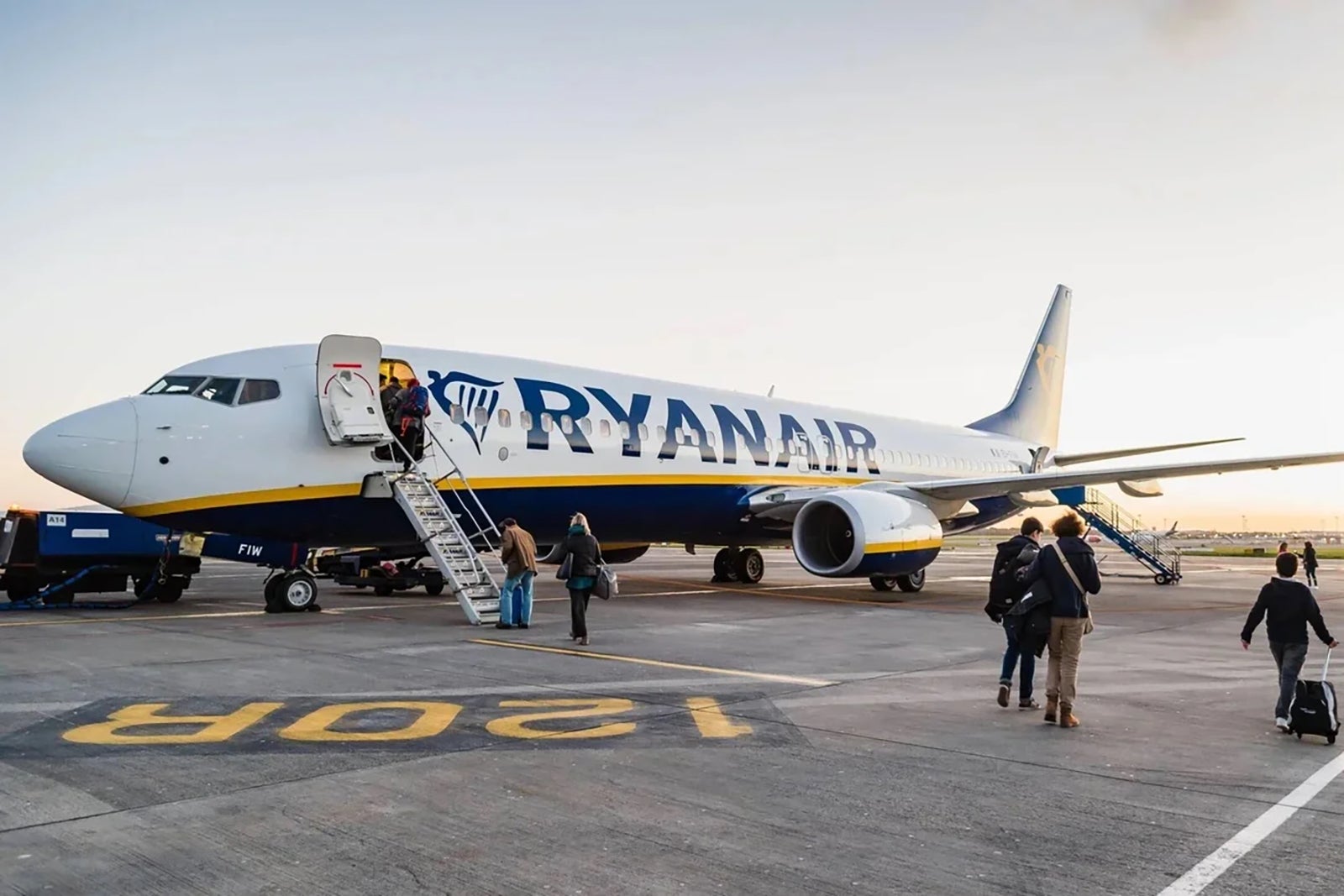 Flags of convenience: Why some countries are more attractive than ...