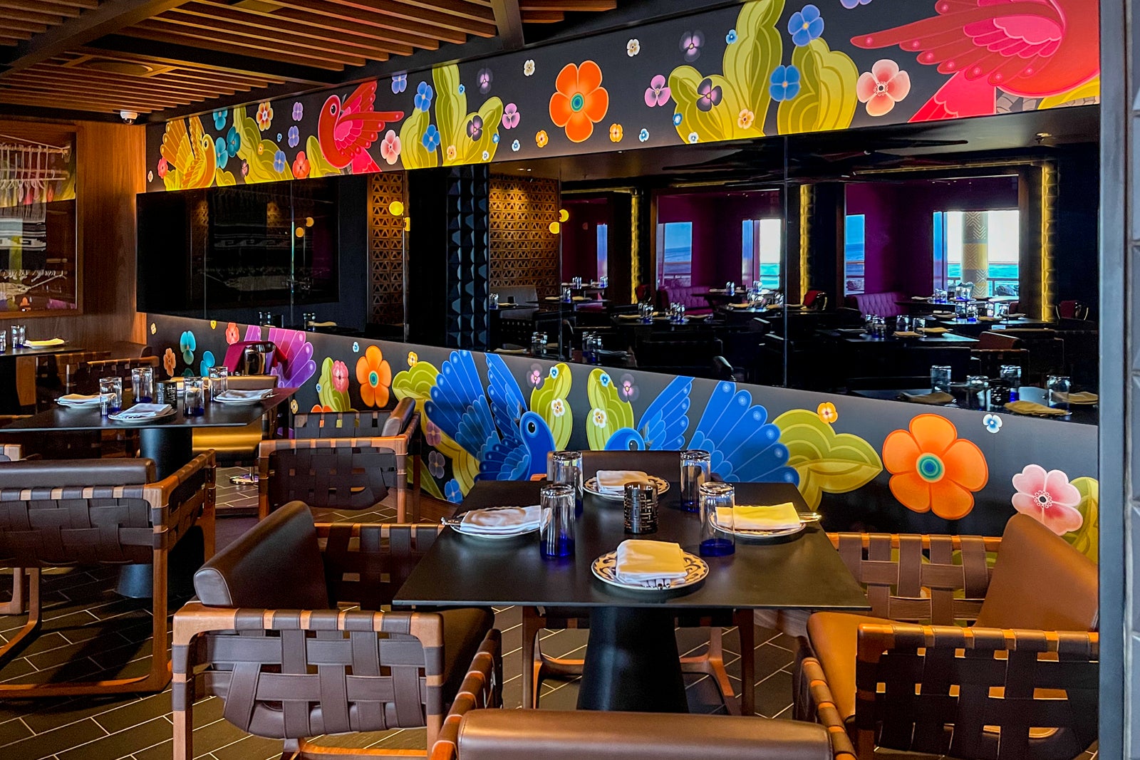 Norwegian Cruise Line food: The ultimate cruise guide to restaurants ...