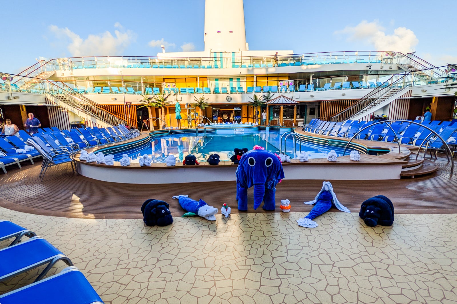 Cruise towel animals: Everything to know about this treasured terry ...