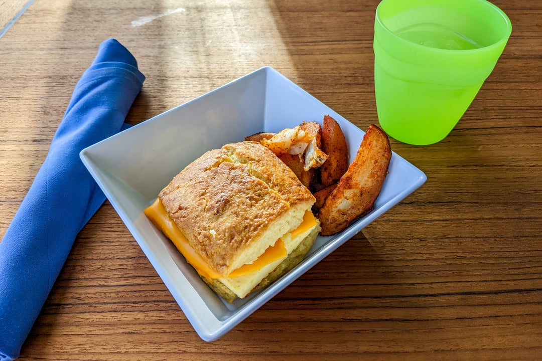 7 secret Carnival cruise breakfast spots that let you skip the buffet ...