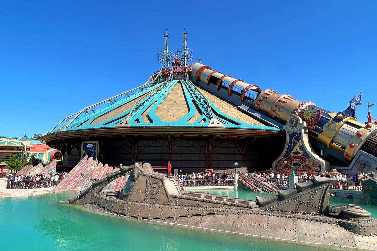 9 tips for visiting Disneyland Paris - The Points Guy