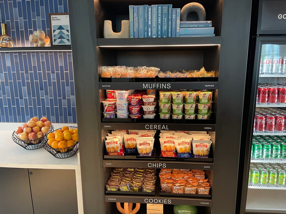 Inside United's new grab-and-go lounge in Denver - The Points Guy