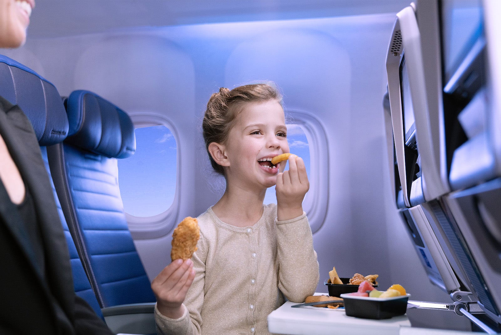 Here’s which airlines offer child meals - The Points Guy